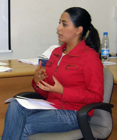 الوزير فتّوش يدّعي على مراسلة محطة "أم تي في" جويس عقيقي بجرم القدح ...